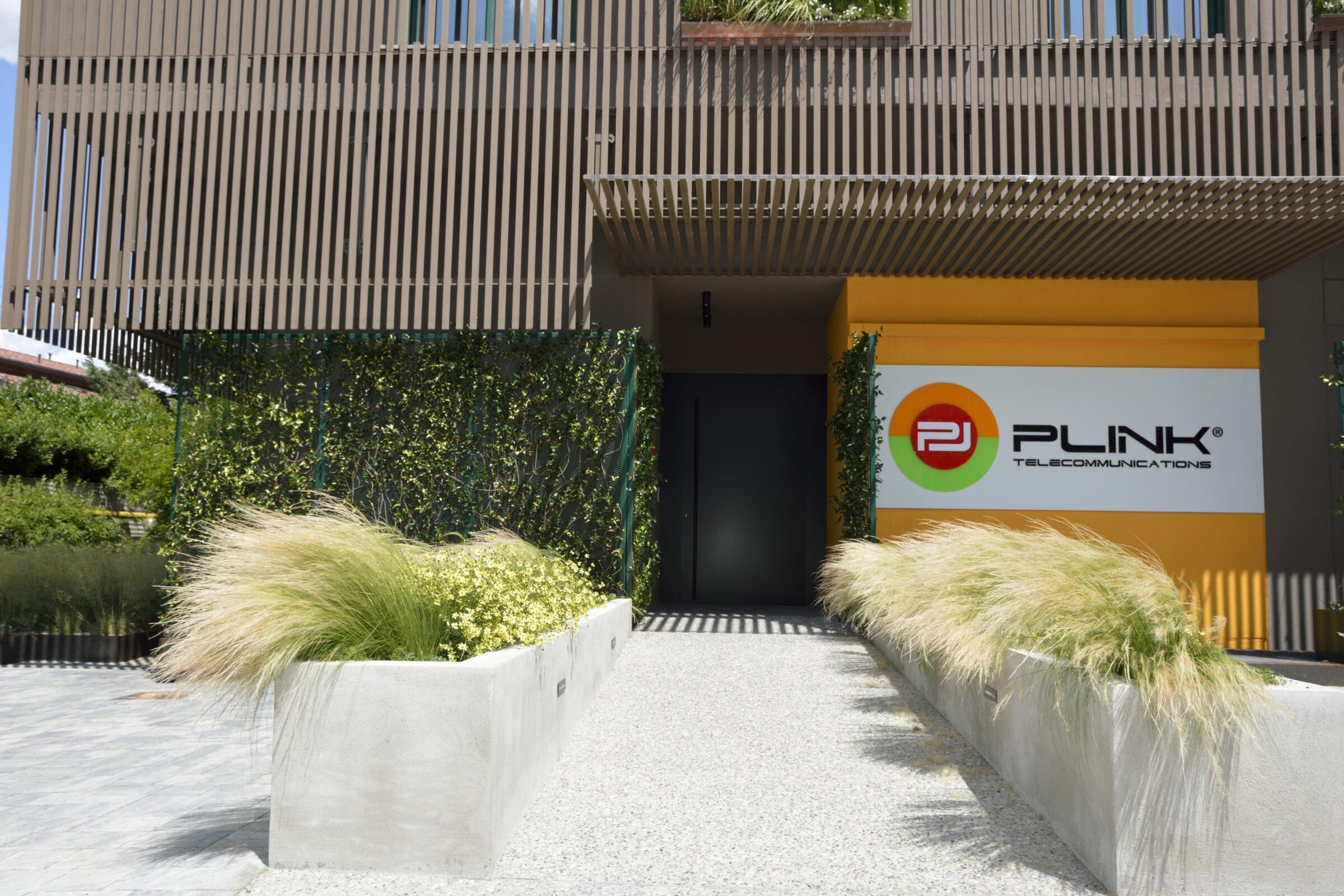 MVNO, here is Professional Link with a digital ecosystem dedicated to ...